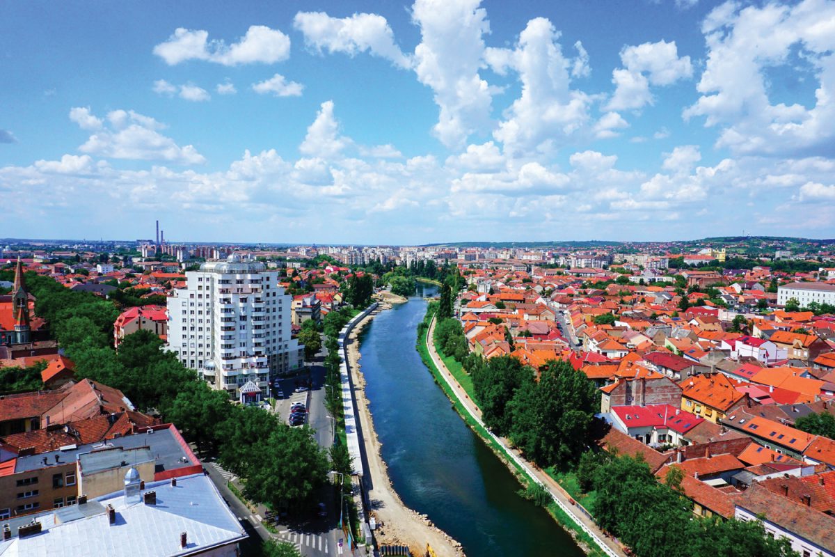 Obiective turistice în Bihor-fabulosul oraș Oradea și alte 3 locuri ...