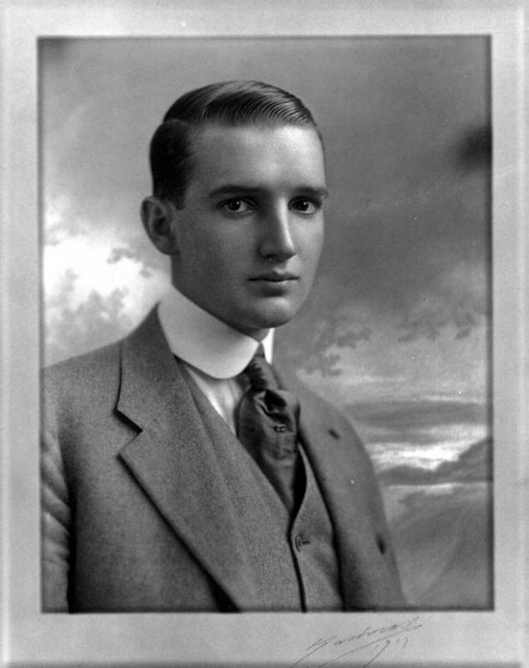 Adevăratul Jack Dawson. Cum arăta Jack din Titanic în realitate