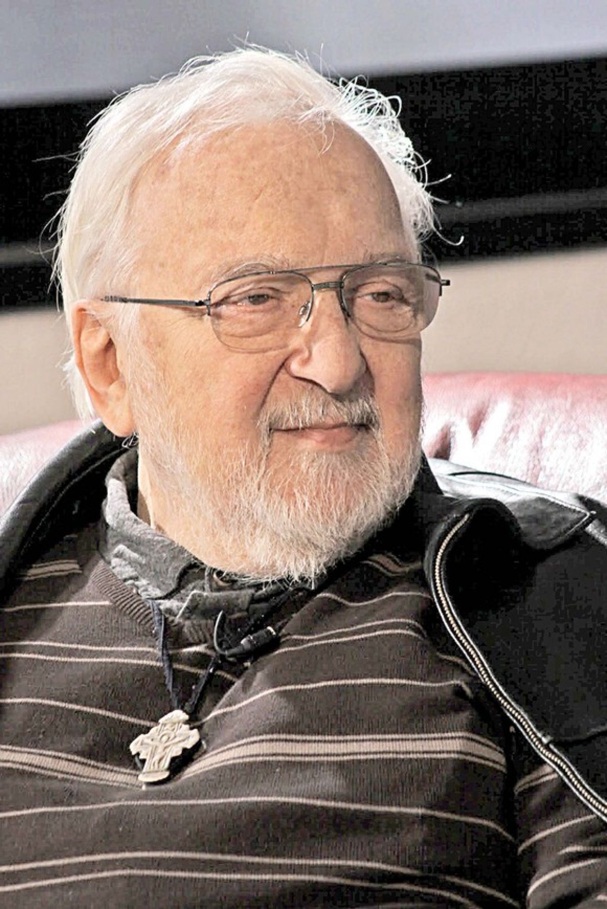 Povestea de viață a unui cunoscut actor român care bate orice scenariu ...